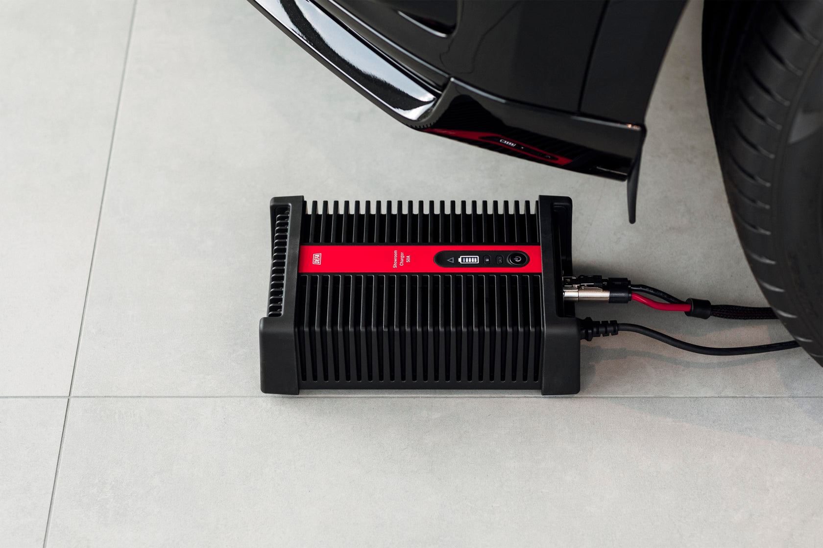 DEFA Professional Automotive Showroom Charger 40-50A | E.S.N Tools